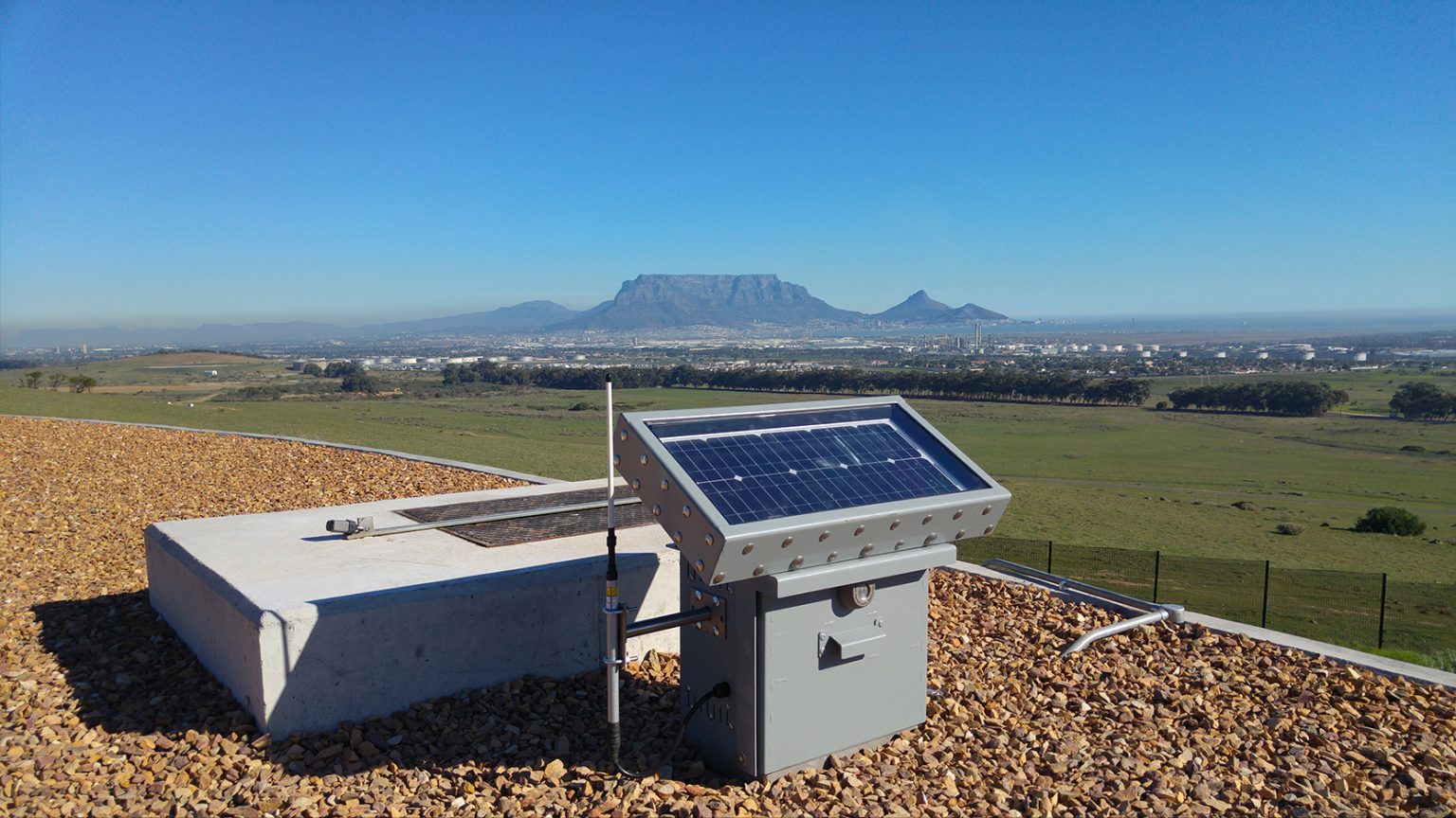 Secure enclosures - Interlock