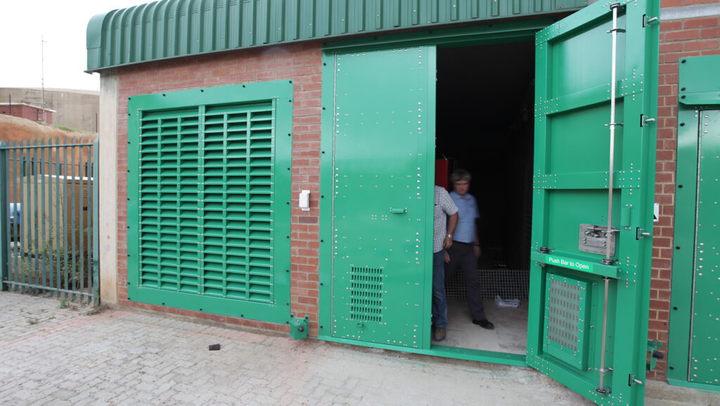 High security doors and louvers - Interlock